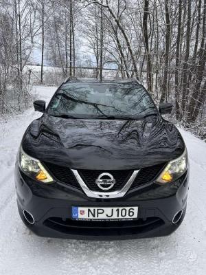 Melns Nissan Qashqai 2015 Alīta, ar dzinēja tilpumu 1.60 L un nobraukumu 153 tūkst. km par 10500 €, foto 5 vietnē AUTOMOTO.COM.LV