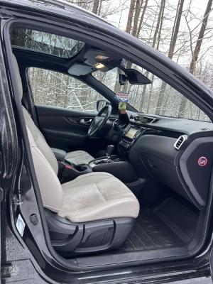 Melns Nissan Qashqai 2015 Alīta, ar dzinēja tilpumu 1.60 L un nobraukumu 153 tūkst. km par 10500 €, foto 11 vietnē AUTOMOTO.COM.LV