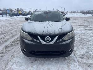Black Nissan Qashqai 2015 in Panevezys, with an engine capacity of 1.46 L and mileage of 240 thousand km for 7000 €, photo 2 on AUTOMOTO.COM.LV