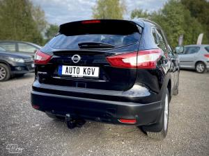 Black Nissan Qashqai 2015 in Vilnius, with an engine capacity of 1.20 L and mileage of 122 thousand km for 10999 €, photo 5 on AUTOMOTO.COM.LV