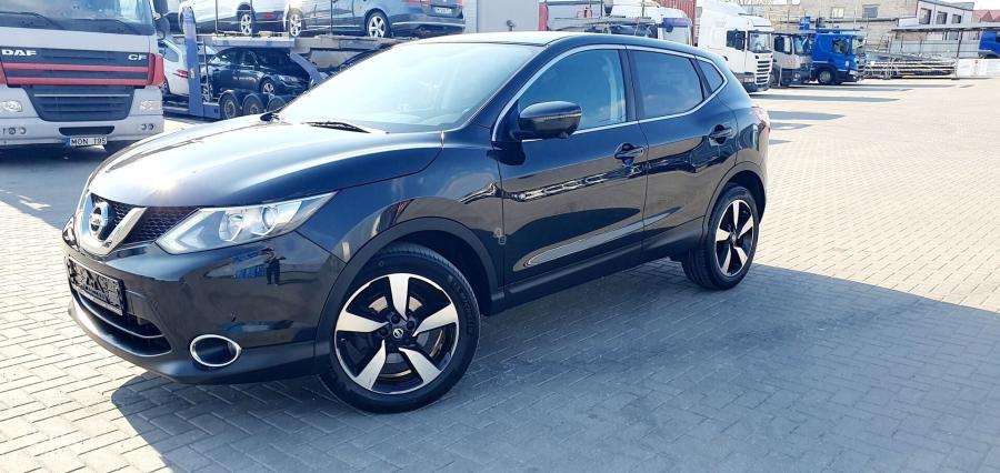 Melns Nissan Qashqai 2015 Tauragė, ar dzinēja tilpumu 1.50 L un nobraukumu 230 tūkst. km par 8950 €, foto 1 vietnē AUTOMOTO.COM.LV
