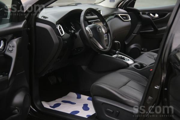 Черный Ниссан Кашкай 2015 в Рига, объемом двигателя 1.60 л и пробегом 0 тыс. км за 9990 €, фото 7 на AUTOMOTO.COM.LV