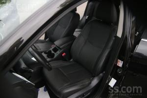 Black Nissan Qashqai 2015 in Riga, with an engine capacity of 1.60 L and mileage of 0 thousand km for 9990 €, photo 9 on AUTOMOTO.COM.LV