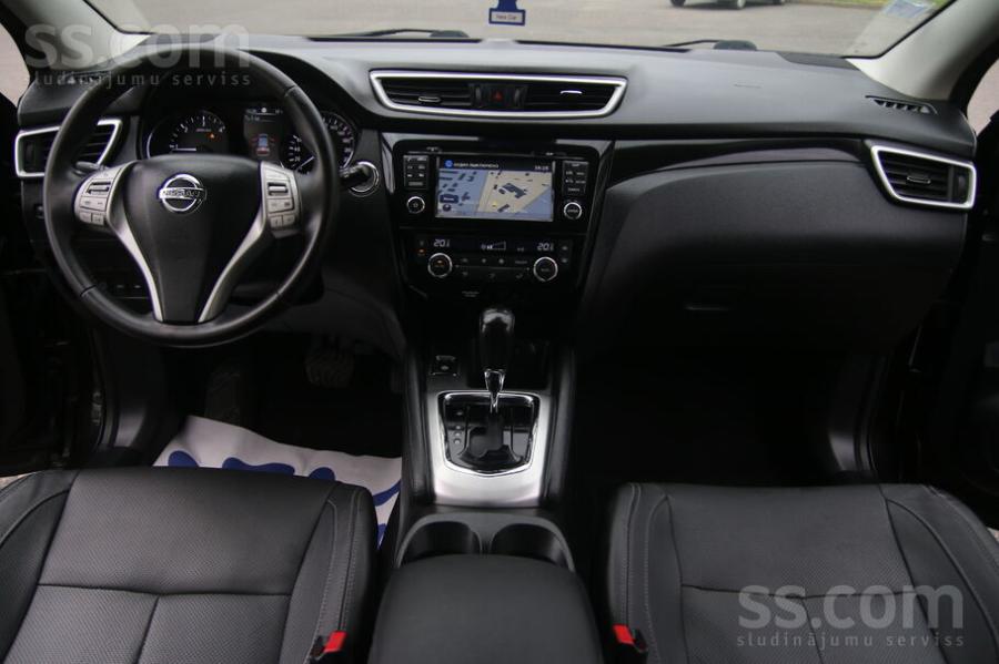 Black Nissan Qashqai 2015 in Riga, with an engine capacity of 1.60 L and mileage of 0 thousand km for 9990 €, photo 11 on AUTOMOTO.COM.LV