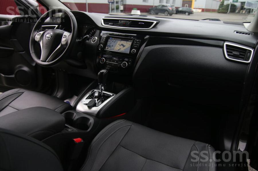Black Nissan Qashqai 2015 in Riga, with an engine capacity of 1.60 L and mileage of 0 thousand km for 9990 €, photo 13 on AUTOMOTO.COM.LV