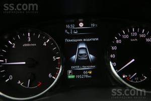 Black Nissan Qashqai 2015 in Riga, with an engine capacity of 1.60 L and mileage of 0 thousand km for 9990 €, photo 22 on AUTOMOTO.COM.LV