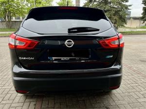 Melns Nissan Qashqai 2015 Šauļi, ar dzinēja tilpumu 1.50 L un nobraukumu 230 tūkst. km par 8950 €, foto 8 vietnē AUTOMOTO.COM.LV