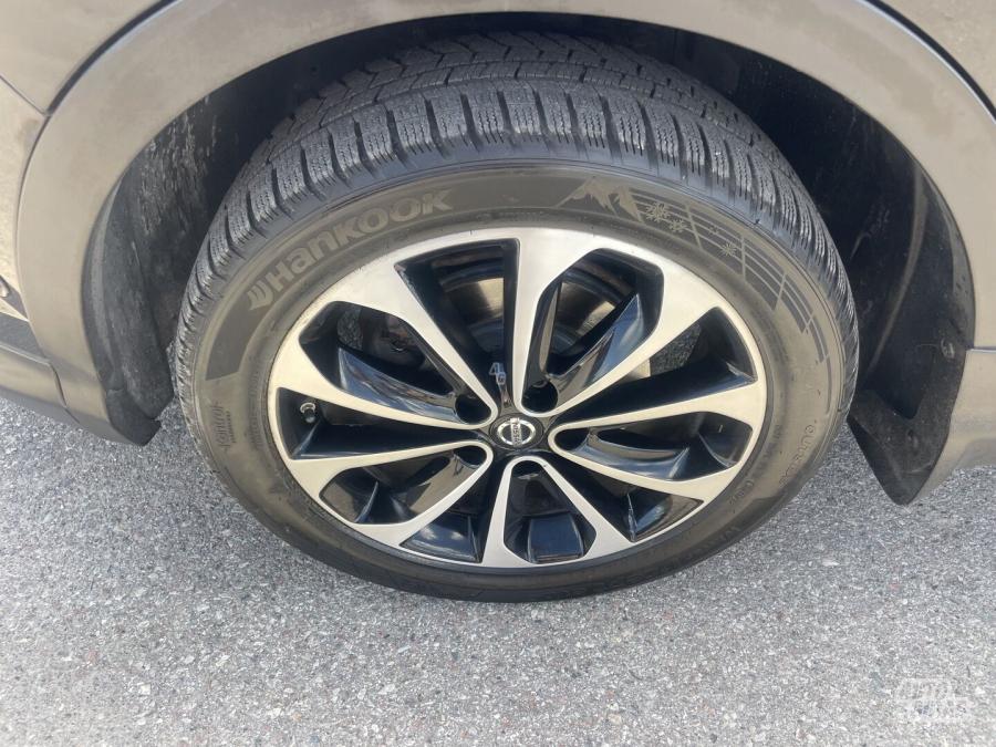 Melns Nissan Qashqai 2015 Kauņa, ar dzinēja tilpumu 1.60 L un nobraukumu 298 tūkst. km par 8999 €, foto 18 vietnē AUTOMOTO.COM.LV
