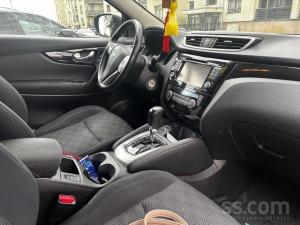 Черный Ниссан Кашкай 2015 в Рига, объемом двигателя 1.20 л и пробегом 103 тыс. км за 8900 €, фото 3 на AUTOMOTO.COM.LV