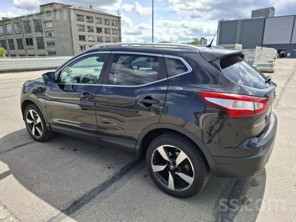 Melns Nissan Qashqai 2015 Rīga, ar dzinēja tilpumu 1.50 L un nobraukumu 198 tūkst. km par 8990 €, foto 7 vietnē AUTOMOTO.COM.LV