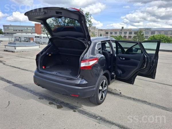 Melns Nissan Qashqai 2015 Rīga, ar dzinēja tilpumu 1.50 L un nobraukumu 198 tūkst. km par 8990 €, foto 10 vietnē AUTOMOTO.COM.LV