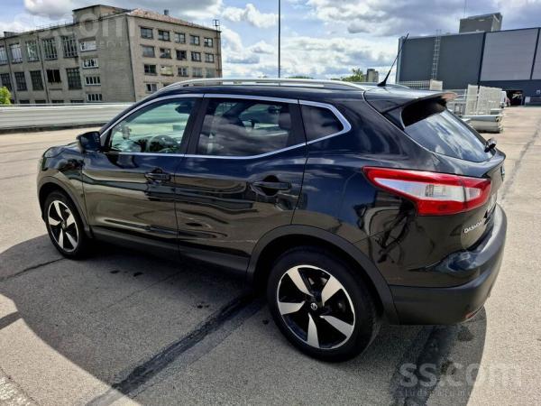Melns Nissan Qashqai 2015 Rīga, ar dzinēja tilpumu 1.50 L un nobraukumu 199 tūkst. km par 8200 €, foto 7 vietnē AUTOMOTO.COM.LV