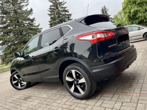 Melns Nissan Qashqai 2015 Šauļi, ar dzinēja tilpumu 1.50 L un nobraukumu 230 tūkst. km par 8950 €, foto 6 vietnē AUTOMOTO.COM.LV