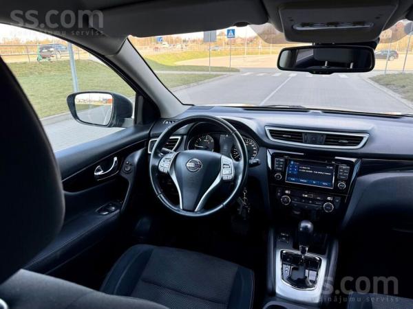 Melns Nissan Qashqai 2015 Rēzekne, ar dzinēja tilpumu 1.60 L un nobraukumu 170 tūkst. km par 9490 €, foto 9 vietnē AUTOMOTO.COM.LV