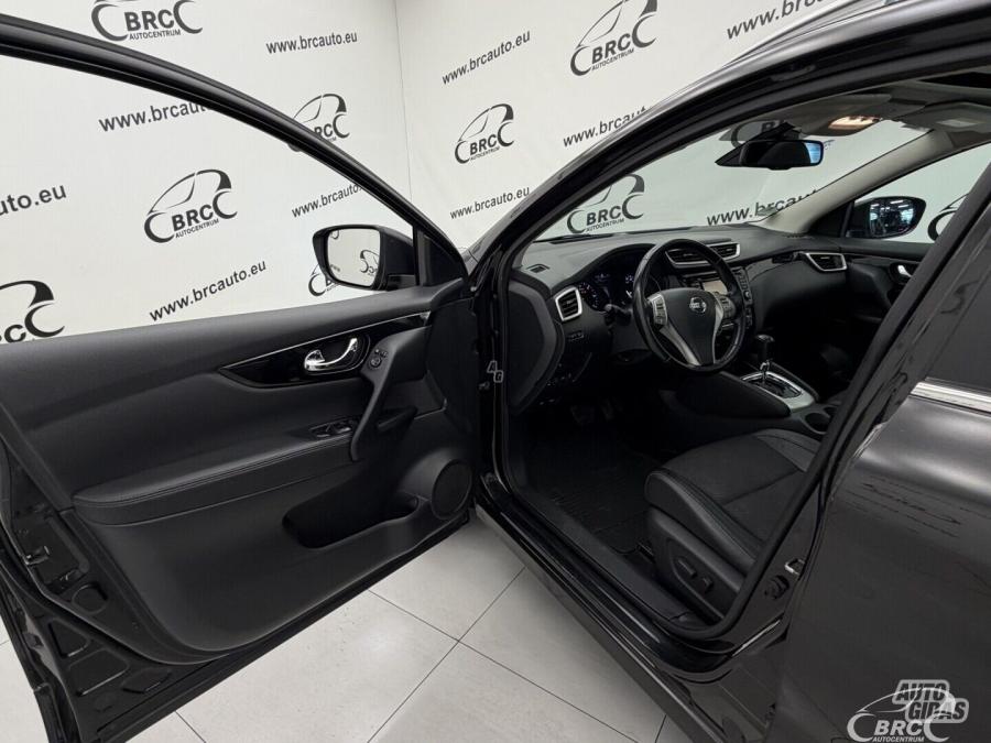 Черный Ниссан Кашкай 2015 в Авиженяй, объемом двигателя 1.60 л и пробегом 229 тыс. км за 9500 €, фото 20 на AUTOMOTO.COM.LV