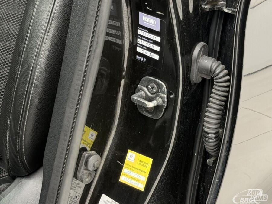 Черный Ниссан Кашкай 2015 в Авиженяй, объемом двигателя 1.60 л и пробегом 229 тыс. км за 9500 €, фото 25 на AUTOMOTO.COM.LV
