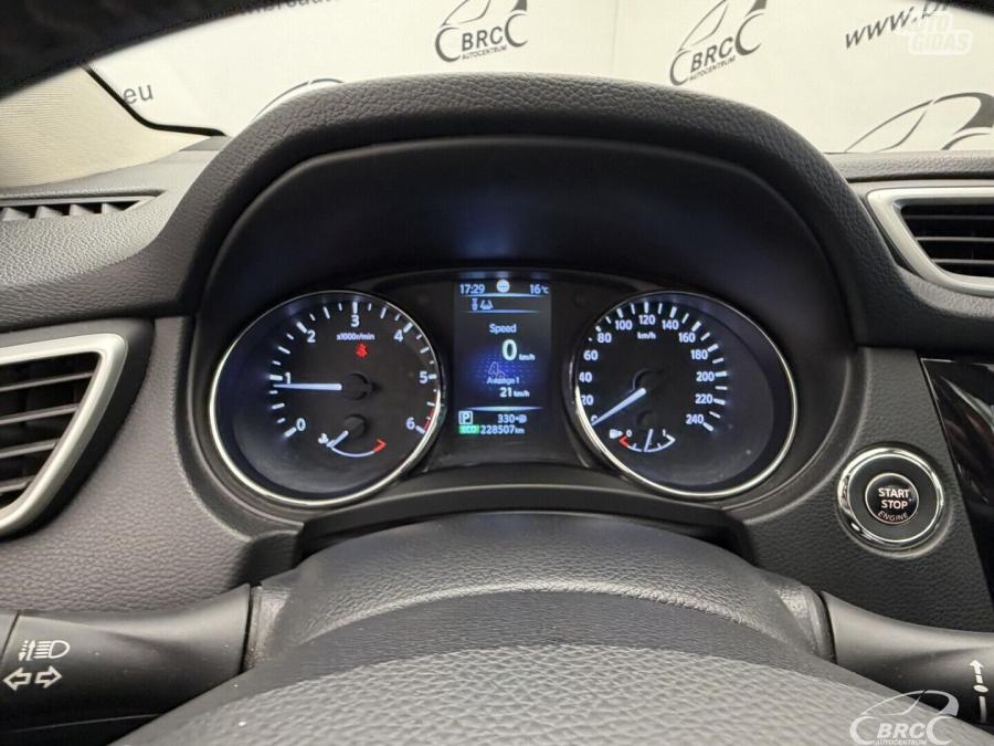 Черный Ниссан Кашкай 2015 в Авиженяй, объемом двигателя 1.60 л и пробегом 229 тыс. км за 9500 €, фото 35 на AUTOMOTO.COM.LV