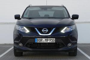 Melns Nissan Qashqai 2015 Rīga, ar dzinēja tilpumu 1.60 L un nobraukumu 187 tūkst. km par 8900 €, foto  vietnē AUTOMOTO.COM.LV