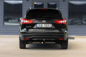 Melns Nissan Qashqai 2015 Jelgava, ar dzinēja tilpumu 1.20 L un nobraukumu 91 tūkst. km par 9450 €, foto 7 vietnē AUTOMOTO.COM.LV
