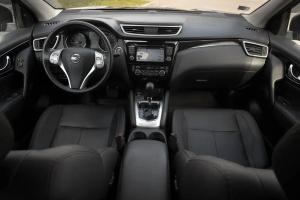 Melns Nissan Qashqai 2015 Jelgava, ar dzinēja tilpumu 1.20 L un nobraukumu 91 tūkst. km par 9450 €, foto 8 vietnē AUTOMOTO.COM.LV