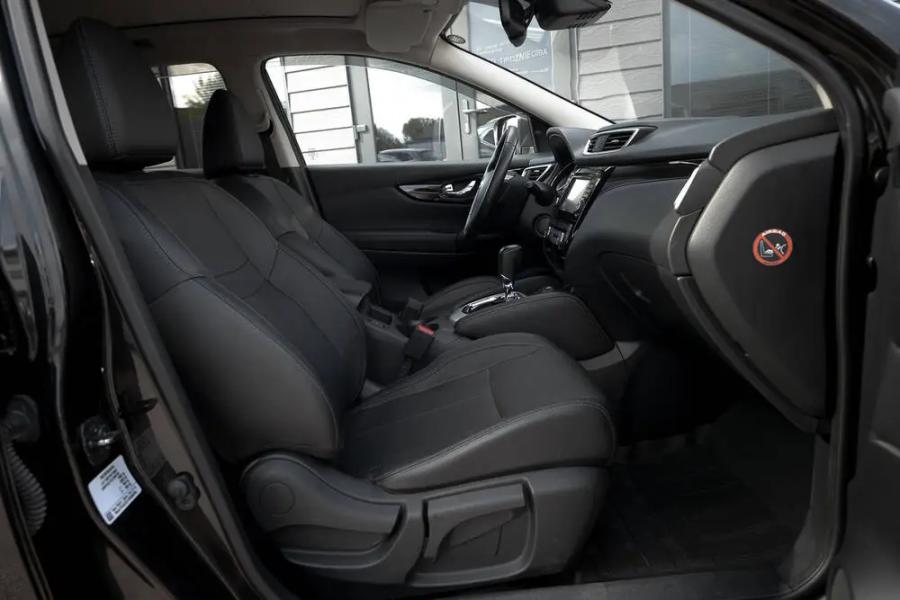 Melns Nissan Qashqai 2015 Jelgava, ar dzinēja tilpumu 1.20 L un nobraukumu 91 tūkst. km par 9450 €, foto 9 vietnē AUTOMOTO.COM.LV