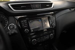 Melns Nissan Qashqai 2015 Jelgava, ar dzinēja tilpumu 1.20 L un nobraukumu 91 tūkst. km par 9450 €, foto 16 vietnē AUTOMOTO.COM.LV