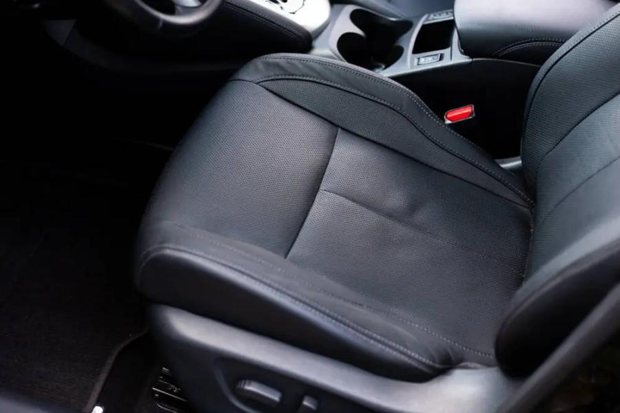 Melns Nissan Qashqai 2015 Rīga, ar dzinēja tilpumu 1.60 L un nobraukumu 170 tūkst. km par 10995 €, foto 24 vietnē AUTOMOTO.COM.LV