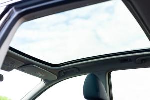 Melns Nissan Qashqai 2015 Rīga, ar dzinēja tilpumu 1.60 L un nobraukumu 170 tūkst. km par 10995 €, foto 28 vietnē AUTOMOTO.COM.LV