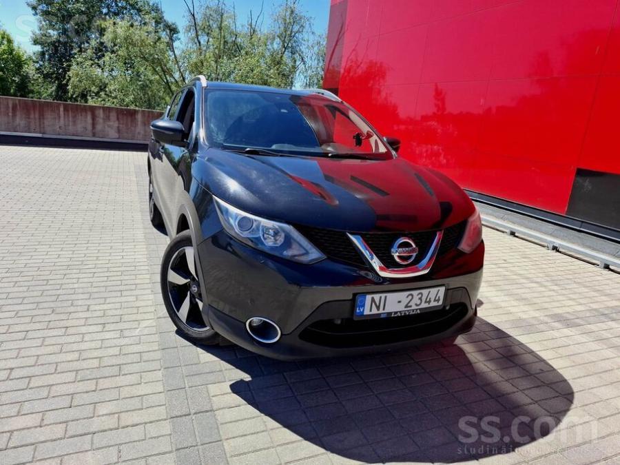 Black Nissan Qashqai 2015 in Riga, with an engine capacity of 1.50 L and mileage of 199 thousand km for 8390 €, photo 14 on AUTOMOTO.COM.LV