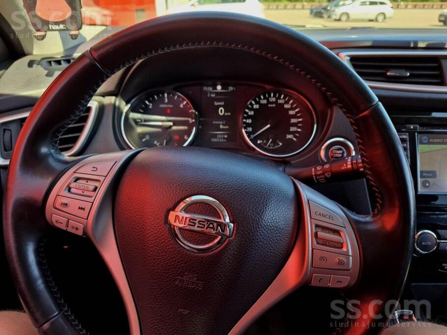 Black Nissan Qashqai 2015 in Riga, with an engine capacity of 1.50 L and mileage of 199 thousand km for 8390 €, photo 15 on AUTOMOTO.COM.LV