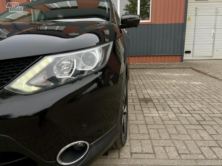 Melns Nissan Qashqai 2015 Šauļi, ar dzinēja tilpumu 1.50 L un nobraukumu 230 tūkst. km par 9250 €, foto 12 vietnē AUTOMOTO.COM.LV