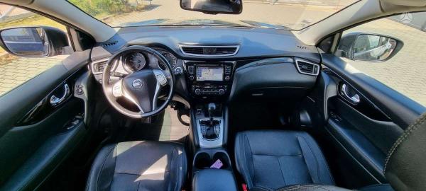 Melns Nissan Qashqai 2015 Šauļi, ar dzinēja tilpumu 1.60 L un nobraukumu 202 tūkst. km par 8800 €, foto 10 vietnē AUTOMOTO.COM.LV