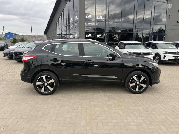 Melns Nissan Qashqai 2015 Tauragė, ar dzinēja tilpumu 1.60 L un nobraukumu 243 tūkst. km par 6400 €, foto 10 vietnē AUTOMOTO.COM.LV