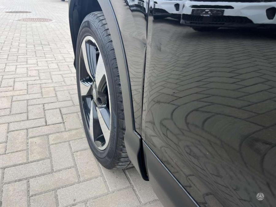 Melns Nissan Qashqai 2015 Tauragė, ar dzinēja tilpumu 1.60 L un nobraukumu 243 tūkst. km par 6400 €, foto 12 vietnē AUTOMOTO.COM.LV