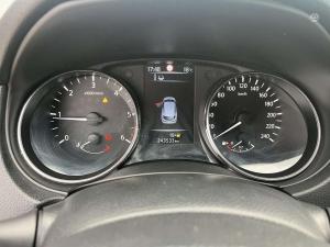 Melns Nissan Qashqai 2015 Tauragė, ar dzinēja tilpumu 1.60 L un nobraukumu 243 tūkst. km par 6400 €, foto 21 vietnē AUTOMOTO.COM.LV
