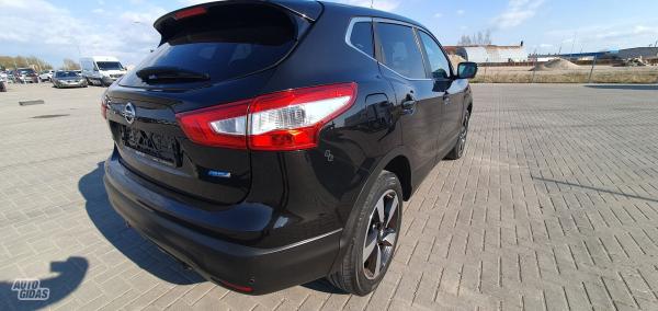 Melns Nissan Qashqai 2015 Šauļi, ar dzinēja tilpumu 1.50 L un nobraukumu 230 tūkst. km par 9150 €, foto 8 vietnē AUTOMOTO.COM.LV