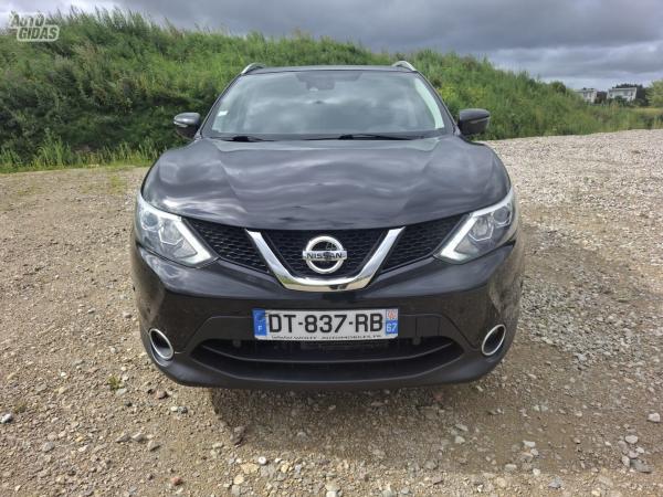 Melns Nissan Qashqai 2015 Klaipėda, ar dzinēja tilpumu 1.20 L un nobraukumu 161 tūkst. km par 6999 €, foto 1 vietnē AUTOMOTO.COM.LV