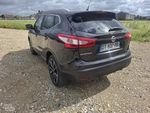 Melns Nissan Qashqai 2015 Klaipėda, ar dzinēja tilpumu 1.20 L un nobraukumu 161 tūkst. km par 6999 €, foto 5 vietnē AUTOMOTO.COM.LV