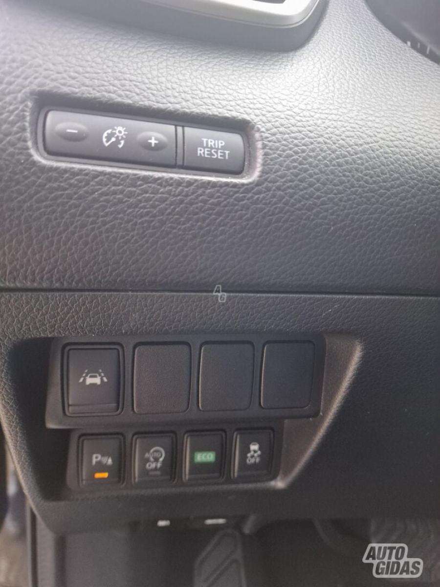 Melns Nissan Qashqai 2015 Klaipėda, ar dzinēja tilpumu 1.20 L un nobraukumu 161 tūkst. km par 6999 €, foto 20 vietnē AUTOMOTO.COM.LV