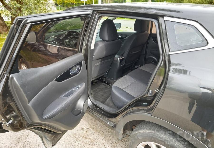 Melns Nissan Qashqai 2015 Rīga, ar dzinēja tilpumu 1.50 L un nobraukumu 224 tūkst. km par 7600 €, foto 12 vietnē AUTOMOTO.COM.LV