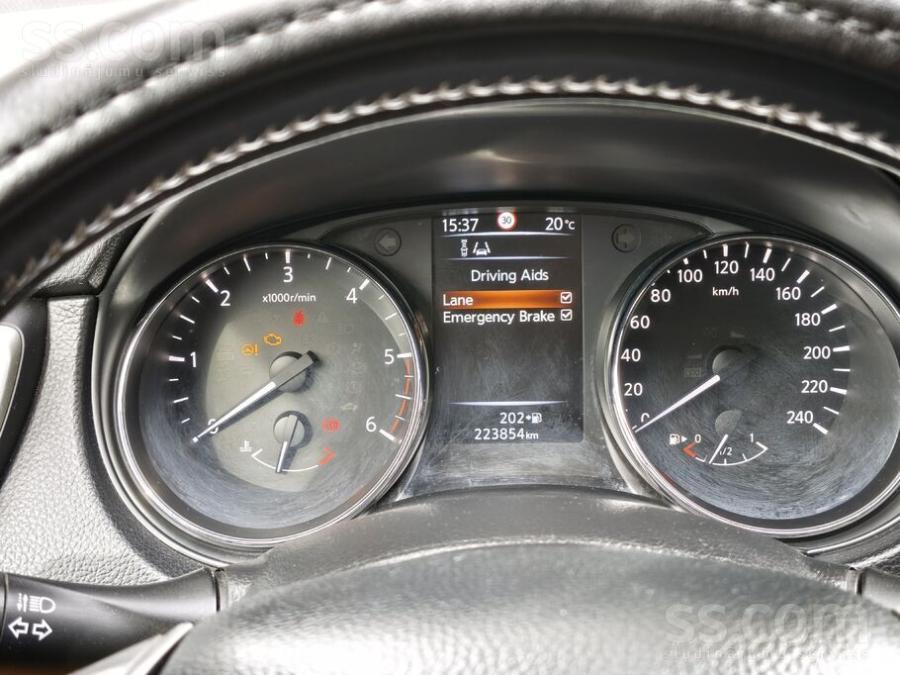 Melns Nissan Qashqai 2015 Rīga, ar dzinēja tilpumu 1.50 L un nobraukumu 224 tūkst. km par 7600 €, foto 16 vietnē AUTOMOTO.COM.LV