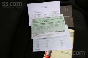 Black Nissan Qashqai 2016 in Riga, with an engine capacity of 1.60 L and mileage of 172 thousand km for 9790 €, photo 22 on AUTOMOTO.COM.LV