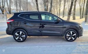 Melns Nissan Qashqai 2016 Tauragė, ar dzinēja tilpumu 1.20 L un nobraukumu 127 tūkst. km par 8200 €, foto 8 vietnē AUTOMOTO.COM.LV