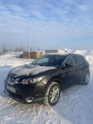 Black Nissan Qashqai 2016 in Kaunas, with an engine capacity of 1.20 L and mileage of 252 thousand km for 5800 €, photo  on AUTOMOTO.COM.LV