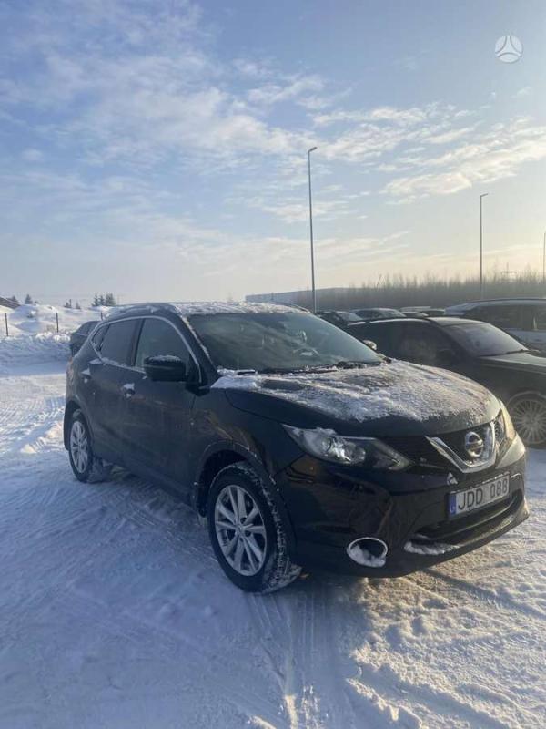 Melns Nissan Qashqai 2016 Kauņa, ar dzinēja tilpumu 1.20 L un nobraukumu 252 tūkst. km par 5800 €, foto 2 vietnē AUTOMOTO.COM.LV