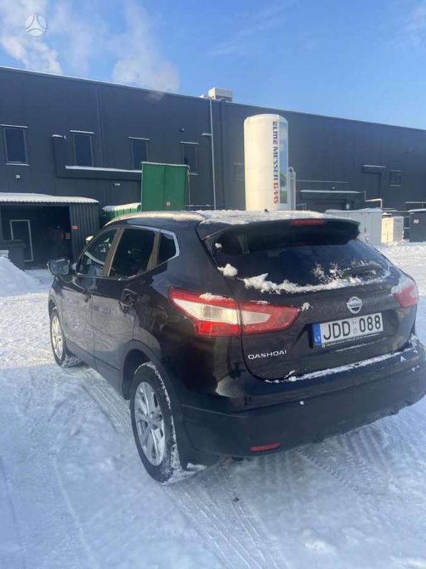 Melns Nissan Qashqai 2016 Kauņa, ar dzinēja tilpumu 1.20 L un nobraukumu 252 tūkst. km par 5800 €, foto 5 vietnē AUTOMOTO.COM.LV