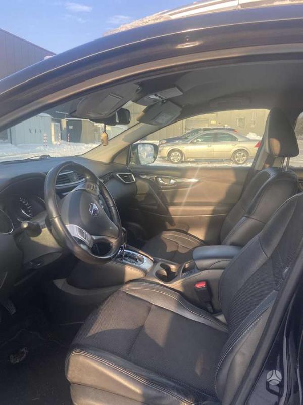 Melns Nissan Qashqai 2016 Kauņa, ar dzinēja tilpumu 1.20 L un nobraukumu 252 tūkst. km par 5800 €, foto 8 vietnē AUTOMOTO.COM.LV