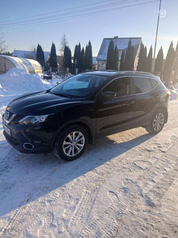 Melns Nissan Qashqai 2016 Viļņa, ar dzinēja tilpumu 1.46 L un nobraukumu 105 tūkst. km par 10500 €, foto 1 vietnē AUTOMOTO.COM.LV