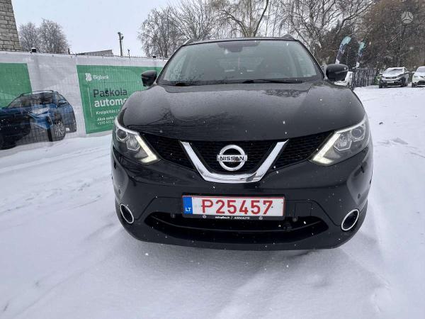 Melns Nissan Qashqai 2016 Marijampole, ar dzinēja tilpumu 1.60 L un nobraukumu 228 tūkst. km par 7800 €, foto 3 vietnē AUTOMOTO.COM.LV