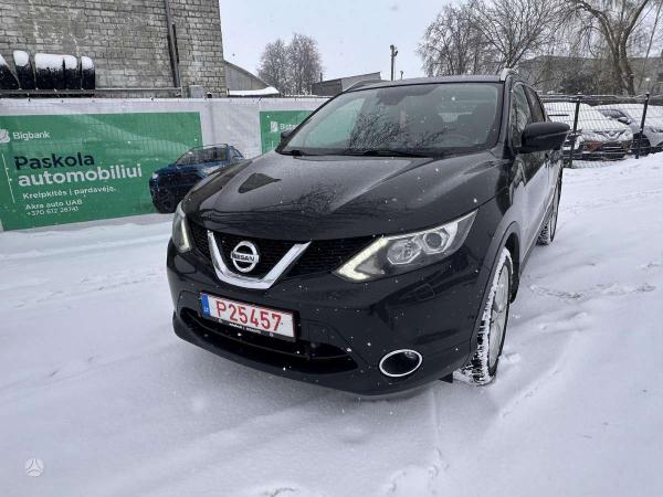 Melns Nissan Qashqai 2016 Marijampole, ar dzinēja tilpumu 1.60 L un nobraukumu 228 tūkst. km par 7800 €, foto 4 vietnē AUTOMOTO.COM.LV